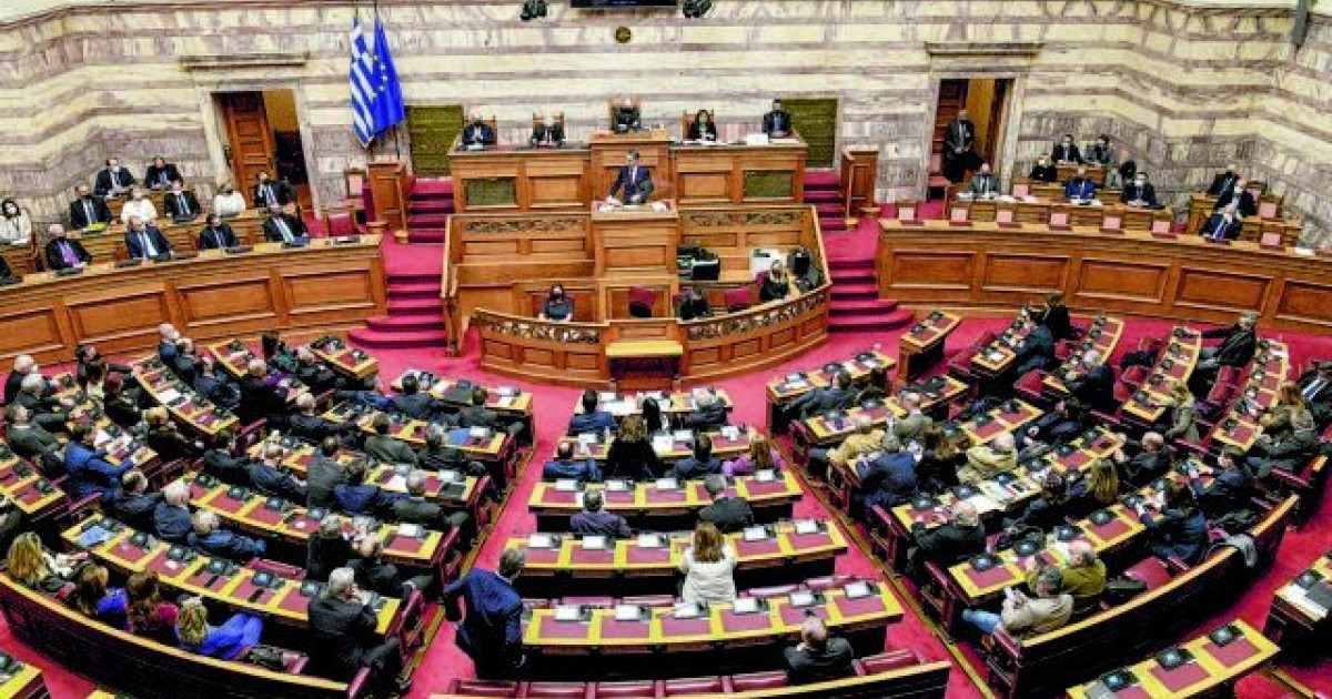 Στο Δικαστικό Συμβούλιο παραπέμφθηκε ο Καραμανλής για την υπόθεση των ...